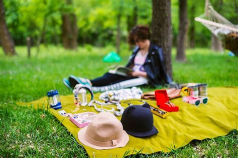 Flea Market კრწანისის ტყე პარკში Flea Market Fleas Outdoor Blanket