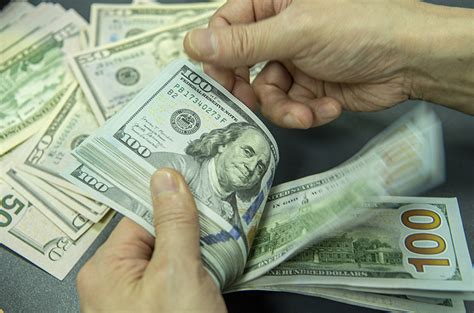 Chinas Forex Reserves End Three Month Slide In November Gold
