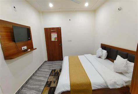 Hotel Maa Kaila Dham Near Prem Mandir Vrindavan Brindavan As Melhores
