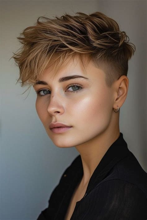 40 Pixie Fade Hairstyles Sable Sophisticate In 2024 Very Short Hair