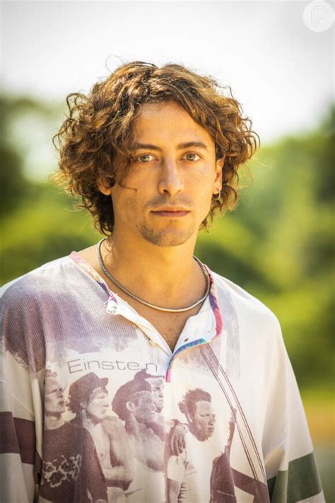 Foto Juma Alanis Guillen na ª fase e Jove Jesuíta Barbosa na ª fase se apaixonam na
