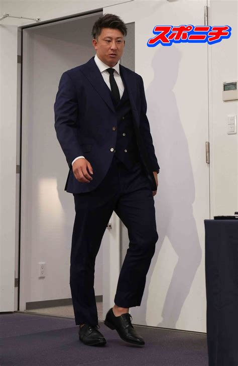 スポニチやっぱオリやねん On Twitter 契約更改を終え、会見をする 杉本裕太郎 選手