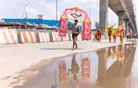 Hindu Devotees Performing Kanwar Yatra Barefoot Editorial Photography