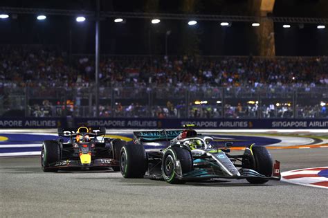 Lewis Hamilton Vs Max Verstappen Mercedes Vs Redbull Racing
