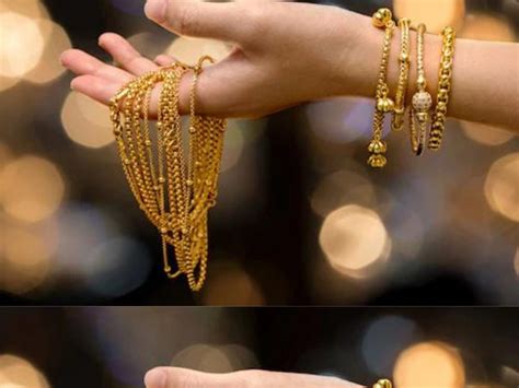 Gold Price Today सोने चांदी के भाव में गिरावट खरीदने से पहले चेक
