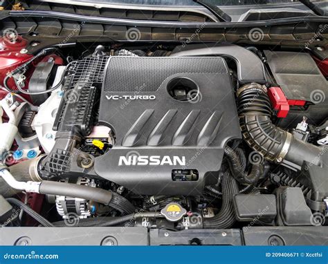 Nissan Variable Compression Ratio 20 Turbocharged Direct Injection