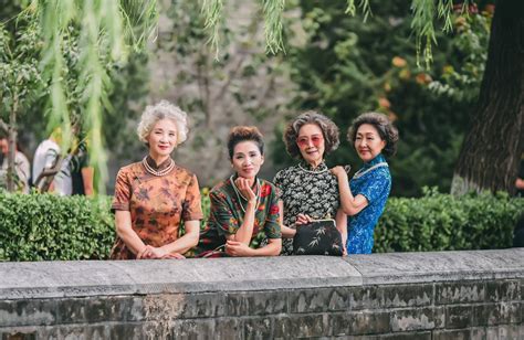 Chinese Elders Have Become Social Media Sensations Dao Insights