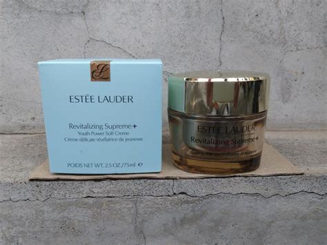 Estee Lauder 雅詩蘭黛 年輕無敵膠原霜75ml 原廠中文標公司貨 香水、美妝、保養 臉部彩妝、保養與清潔 護膚、清潔產品在旋轉拍賣