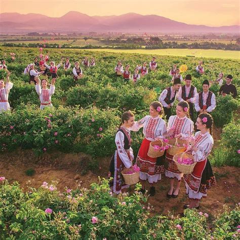 Казанлък инфо КАЗАНЛЪК Е ВОДЕЩА ТУРИСТИЧЕСКА ДЕСТИНАЦИЯ НА ТУРИСТИЧЕСКАТА КАРТА НА БЪЛГАРИЯ