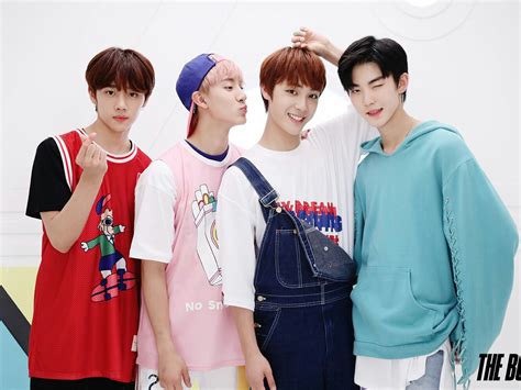 더보이즈 굿즈판매소 Band