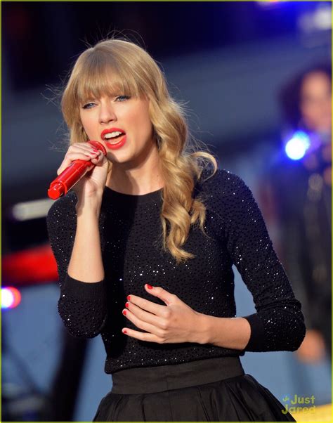 Taylor Swift Gma Concert Pics Photo 504934 Photo Gallery Just