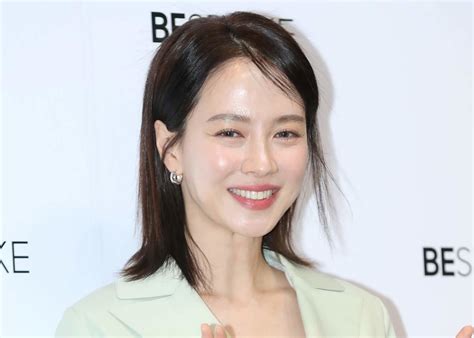 Song Ji Hyo Returns To Big Screen After 4 Years With Meeting House