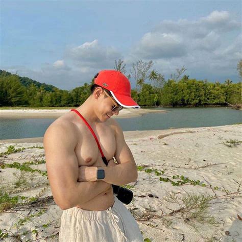 ไปแสวงบุญจ้า ลาแล้วลาเลยลาจริง Postจริงpostjung ขอบคุณทุกคะแนน