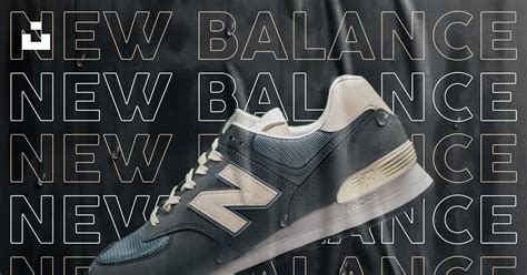 White And Blue Nike Athletic Shoes Photo Free Grey Image On Unsplash