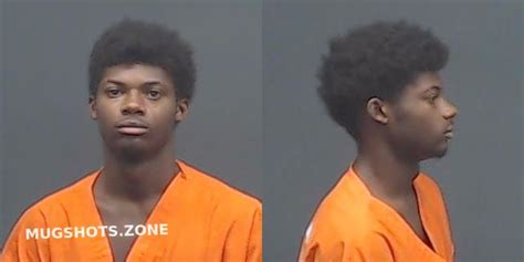 Henderson Johnathan 10 24 2024 Bowie County Mugshots Zone