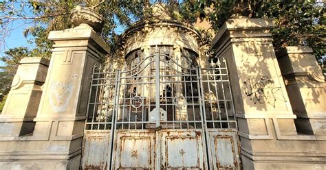 La Debacle De La Casona De Francisco Beiró El Tesoro En Ruinas Que Los