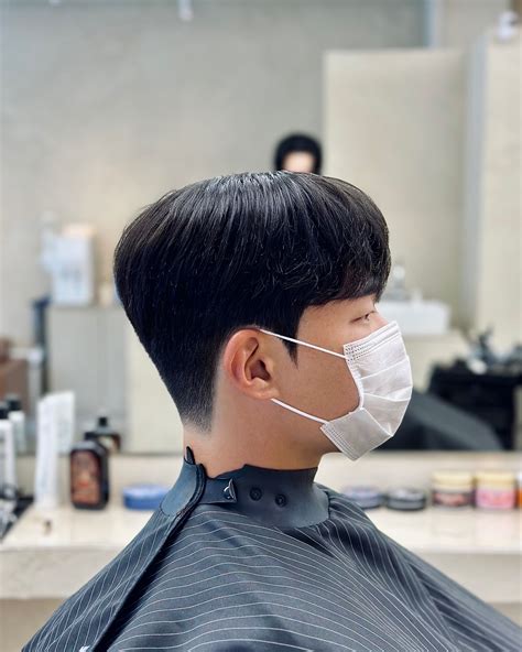 익산바버샵언스텀바버샵익산미용실익산남자머리익산맨즈헤어 언스텀바버샵 익산바버샵 익산남자머리 편안한 시간 속에서 멋있어질 수 있는 언스텀을 경험해 보세요 💈