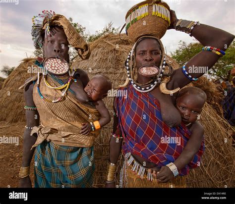 Mursi Women With Lip Plates In The Lower Omo Valley Of Ethiopia Stock