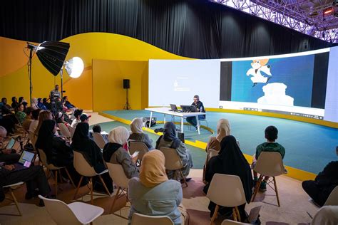 مؤتمر الشارقة للرسوم المتحركة يستقبل المشاركات فوشيا