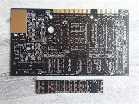 PCB neosazená deska Didaktik Gama 192kB s Videoram modulem verze 1C Aukro
