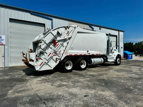 2020 Peterbilt Pb 348 Mcneilus 25 Yd Rear Loaders