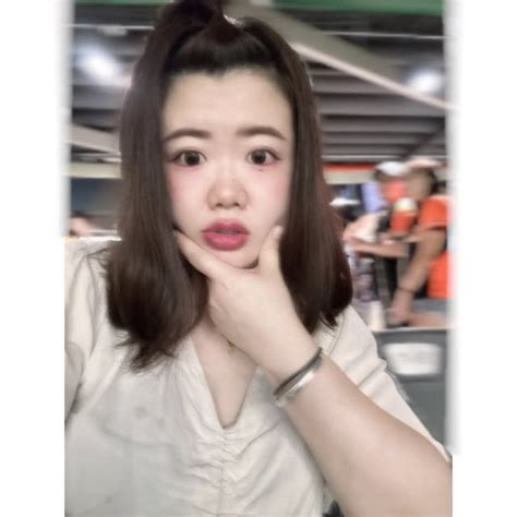 Yuchen79 Yuchen79 • Threads Say More