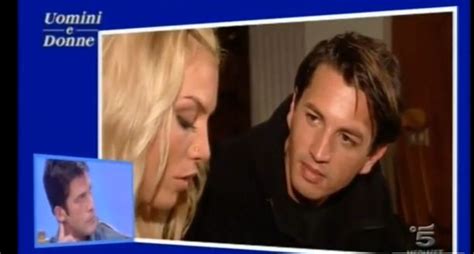 Uomini E Donne Roberta Contesa Cristina Eliminata