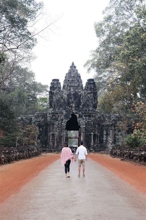 We Hide Emojis In Our Travel Photos Can You Spot Them All Bored Panda