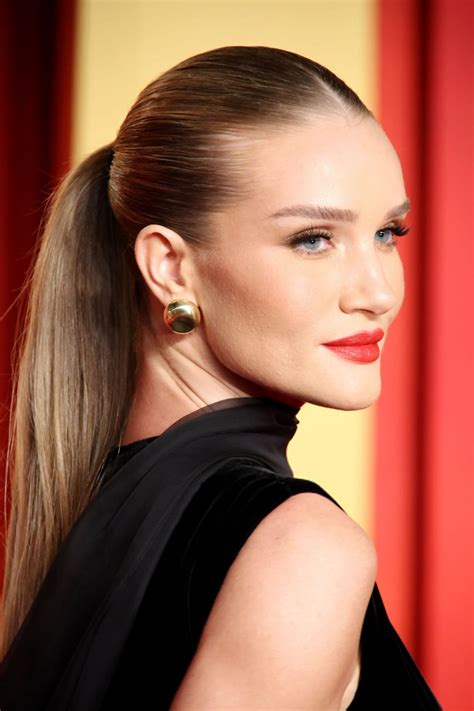 Rosie Huntington Whiteley At Vanity Fair Oscar Party In Beverly Hills