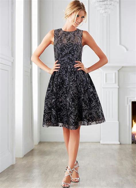 Vestido curto para casamento 104 ideias inspiradoras para a ocasião