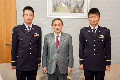 南スーダン第9次司令部要員による菅官房長官への帰国挨拶（兵站幕僚、航空運用幕僚） 内閣府国際平和協力本部事務局（pko） 内閣府
