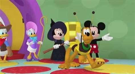 15 серия Весёлый Хеллоуин Смотреть онлайн в поиске Яндекса по Видео