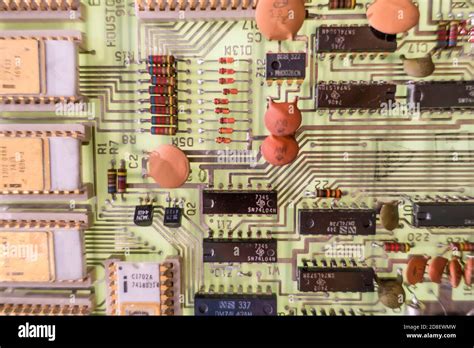 Transistor Computer Images At Jason Osgood Blog