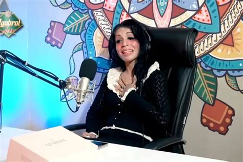 Inilah Sosok Kak Jill Penjual Gorden Sukses Yang Viral Di Tiktok