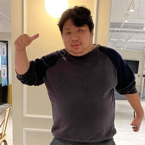 粉絲車禍昏迷，統神「暖心舉動」喚奇蹟！網淚讚：刀子嘴豆腐心 好想去喔