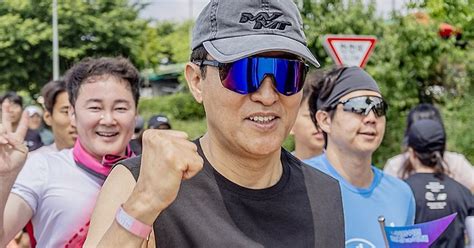 제1회 쉬엄쉬엄 한강 3종 축제 참가한 오세훈 시장