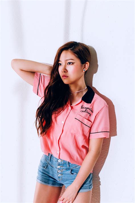 Fufu Vifi Profil And Fakta Lengkap Girlband Red Velvet