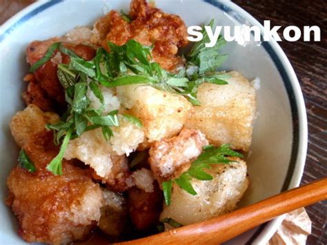 揚げだし餅と鶏の大根おろし乗せ 給食ナビ