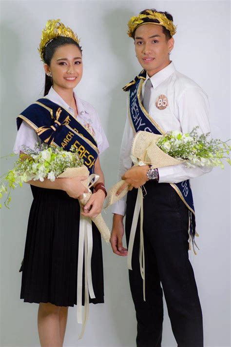 ขอเเสดงความยินกับผู้ได้รับตำแหน่ง ดาว เดือน คณะสถาปัตยกรรมศาสตร์ผังเมืองและนฤมิตศิลป์ ประจำปี