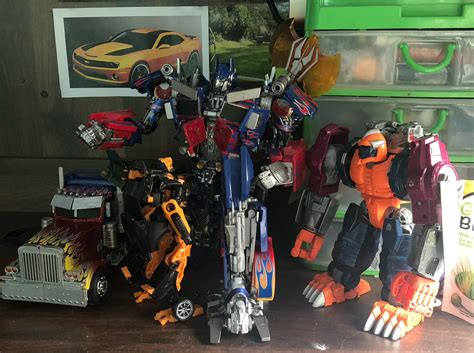 Caption This R Transformers