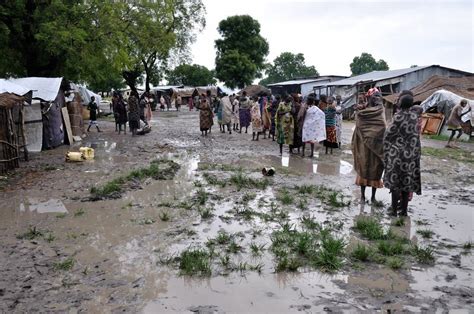 Murle Women Flee Tribal Violence In S Sudan Al Jazeera