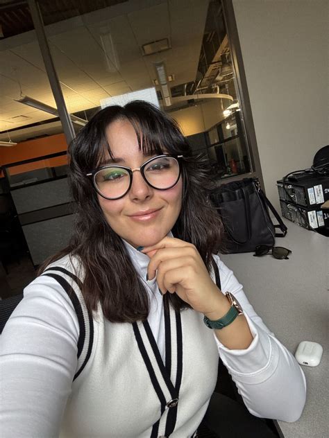 Newyear2025 Generativeai Frontenddevelopment Dashboarddesign Mobileoptimization