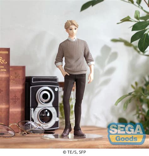 Figura Loid Forger Plain Clothes Hikaru Store