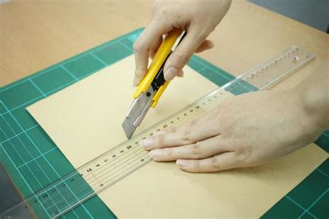 カッターの写真素材｜写真素材なら「写真ac」無料（フリー）ダウンロードok
