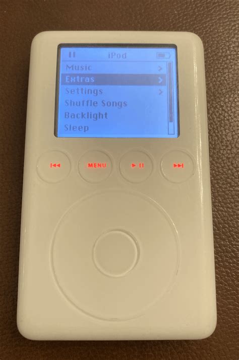 Working Ipod Classic 3rd Gen For 13 Bucks Works Perfect But Makes Screeching Sound When Using