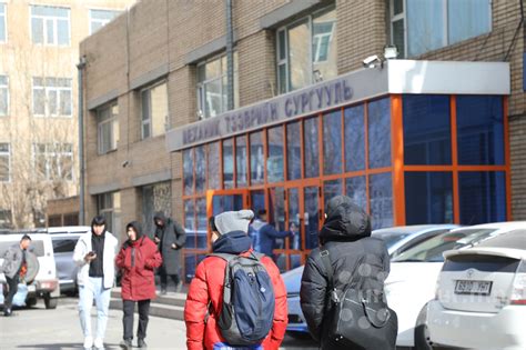 Дээд боловсролын гажуудал буюу үнэгүйдсэн мэргэжлүүд