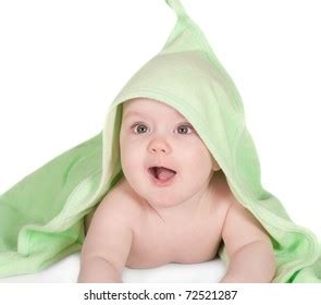 Kinder Naked Royalty Free Images Stock Photos Pictures Shutterstock