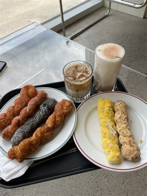 당진 대형카페 꽈배기 음료 맛집 독일베이커리 2호점 네이버 블로그