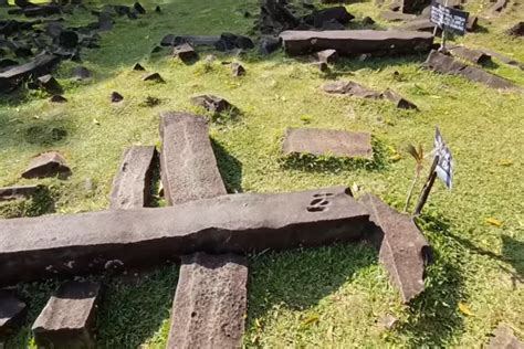 Misteri Batu Gamelan Dan Batu Listrik Di Situs Gunung Padang Indonesia
