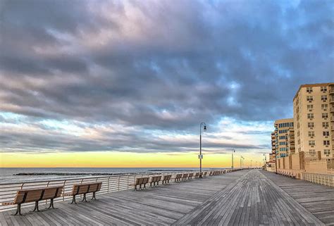 Beach Boardwalk Rope Railings